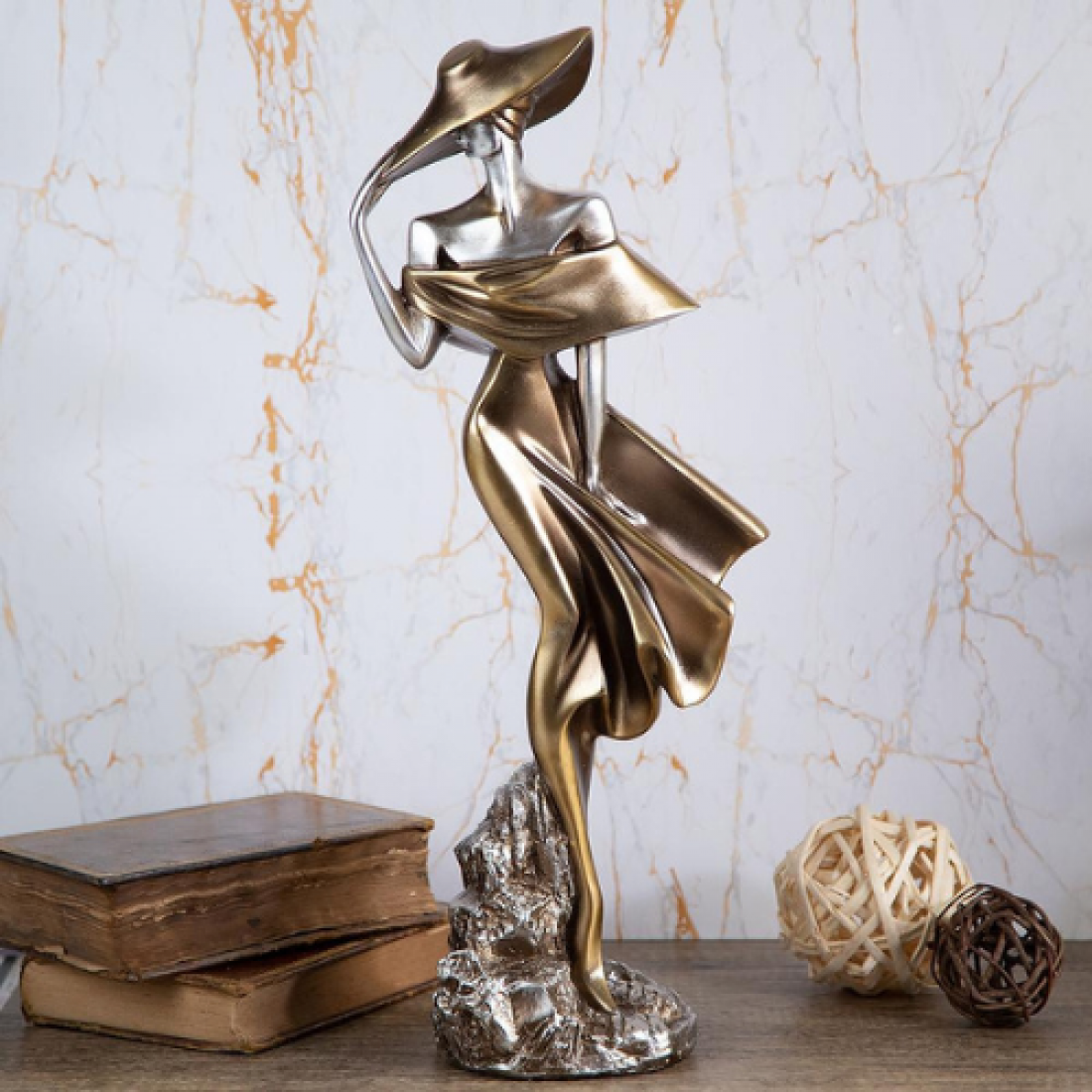 Арт статуетка Дама на Хит цена Neostyle Bg